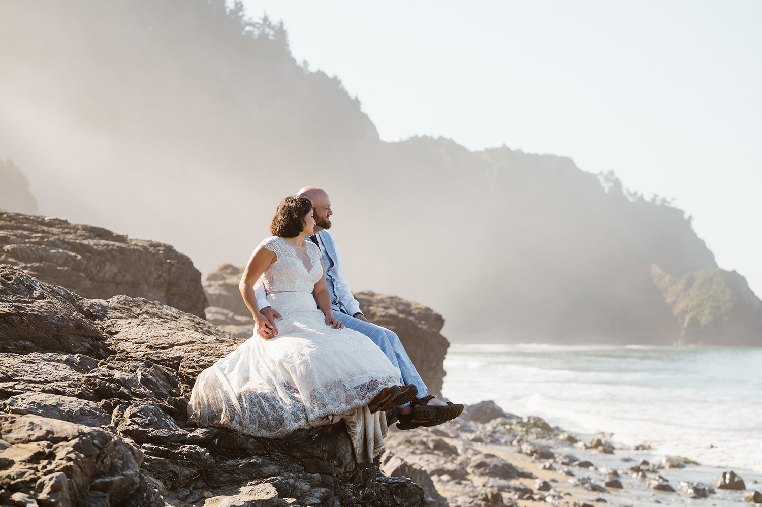 🏖️ Beach Elopements | Tips + Destinations for Eloping on the Beach